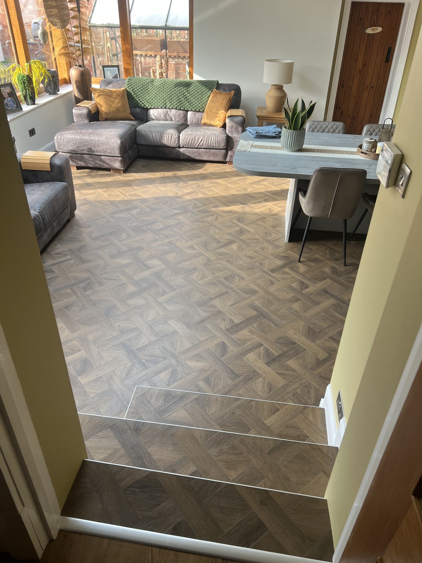 Invictus Flooring – Exclusive Flooring Cheshire